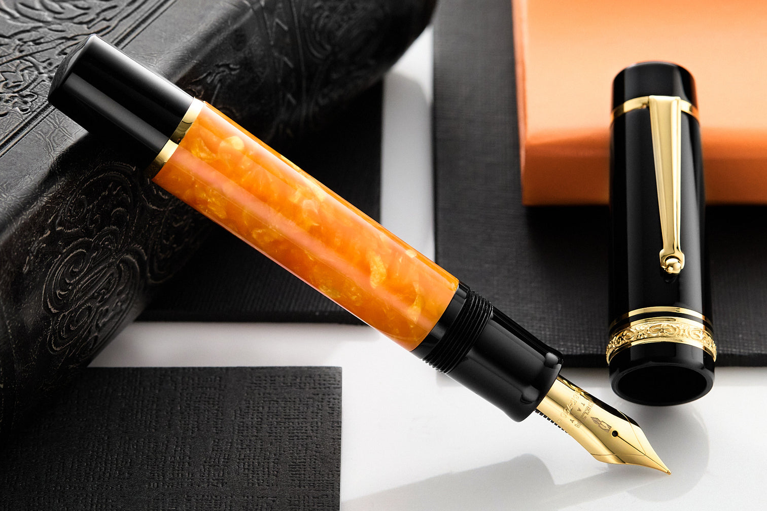 Delta DV Original Oversize Fountain Pens - The Goulet Pen Company