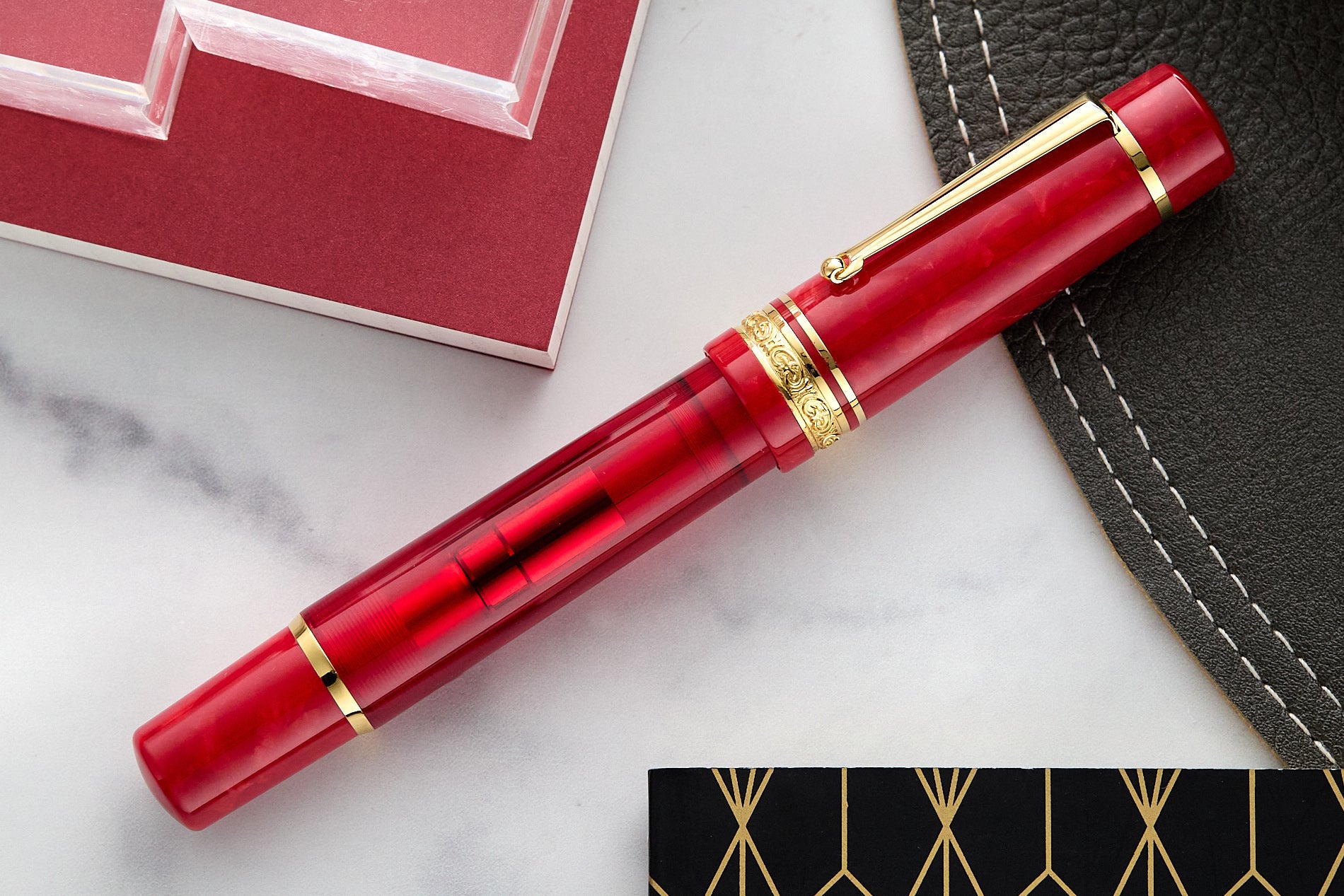Delta DV Original Mid-size Fountain Pens - The Goulet Pen Company